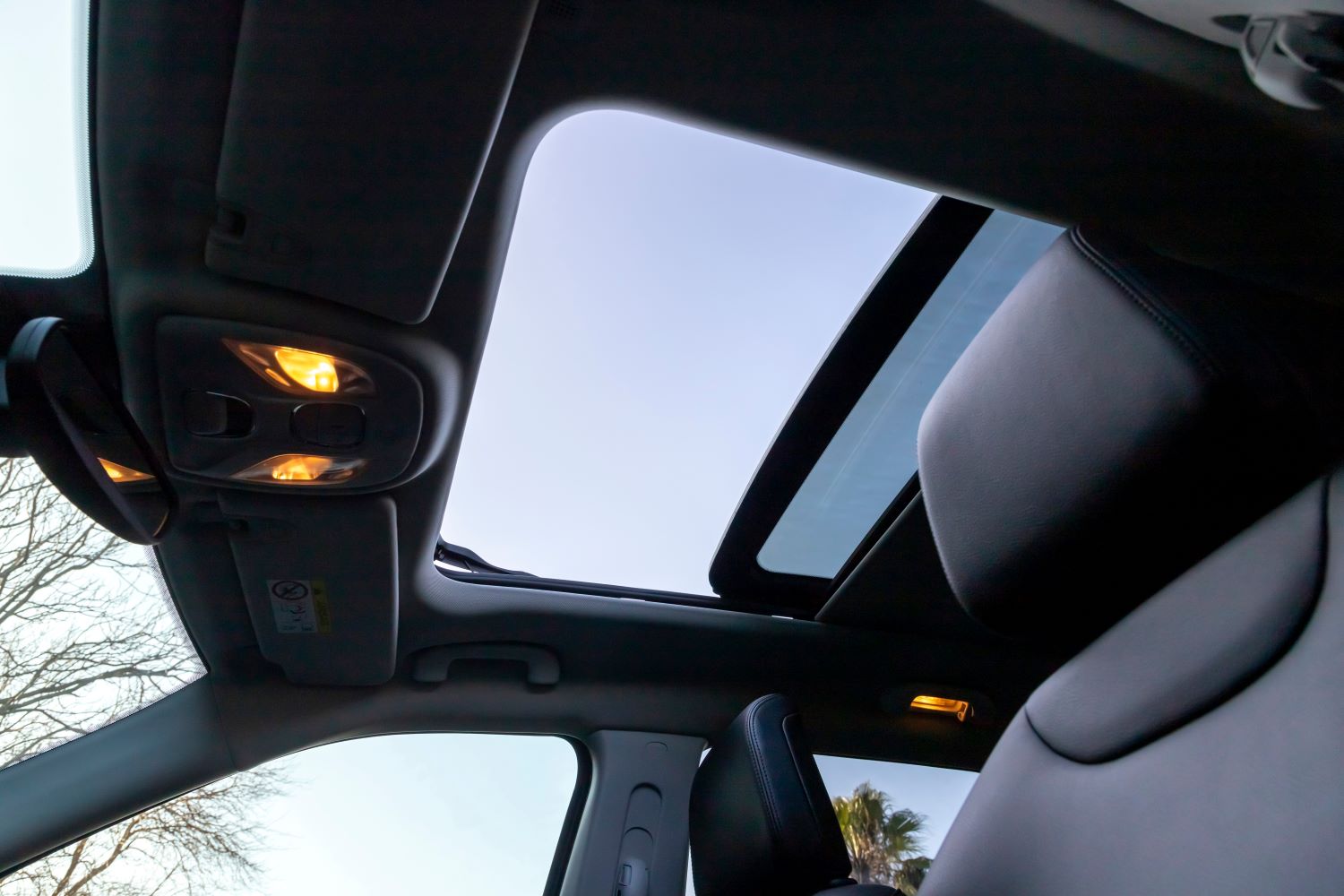 How To Turn Off Your Jeep’s Interior Lights - In The Garage with ...