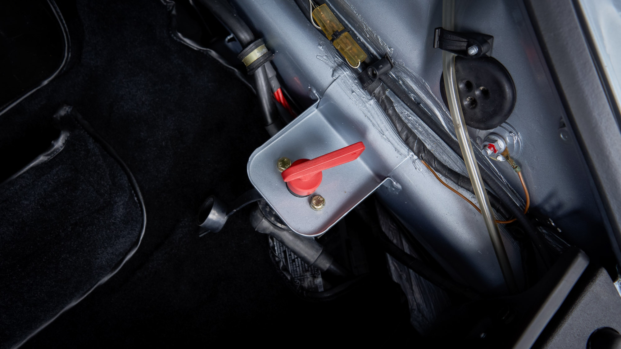 Where Is the Kill Switch Located? - In The Garage with CarParts.com