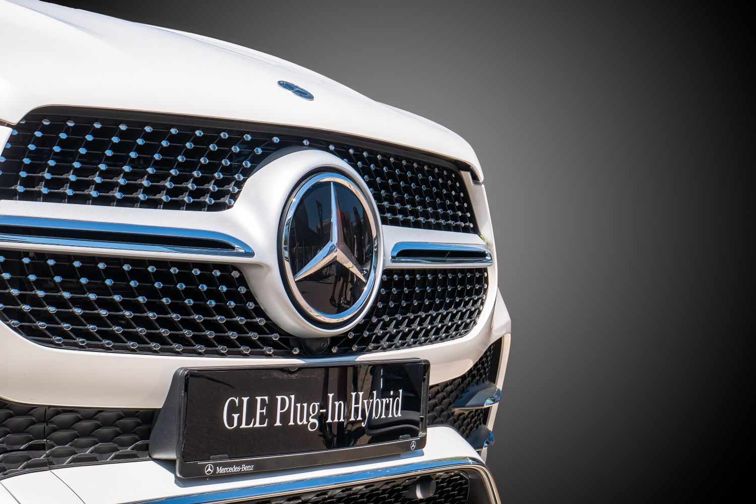 The Top 5 Mercedes-Benz GLEs in History - In The Garage with CarParts.com