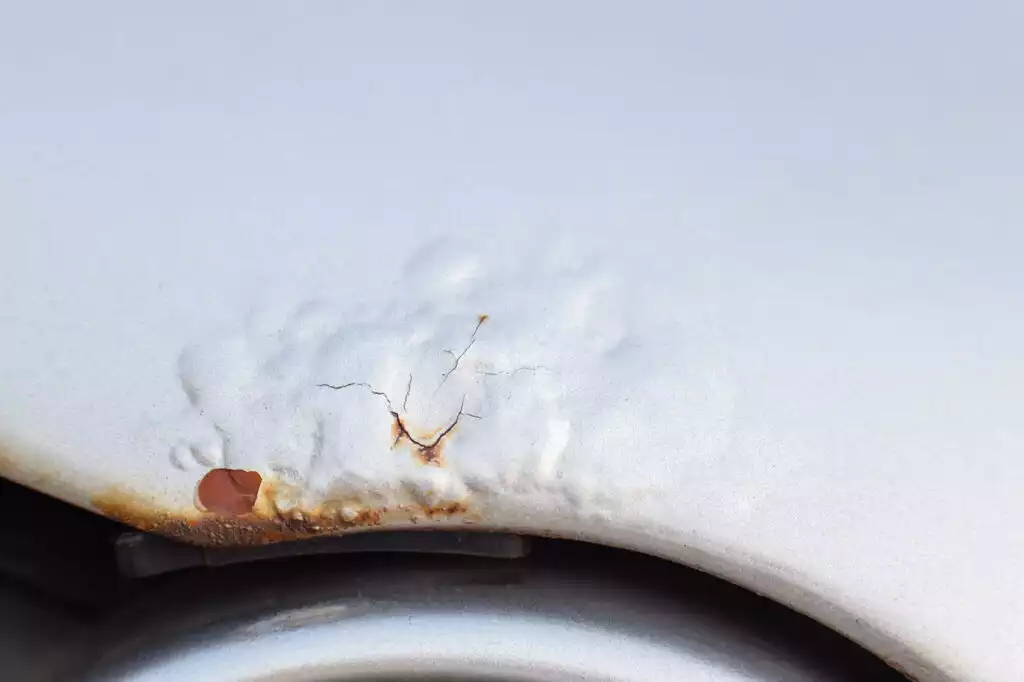 Why Do Bubbles Appear in Car Paint and How to Remove Them - In The ...